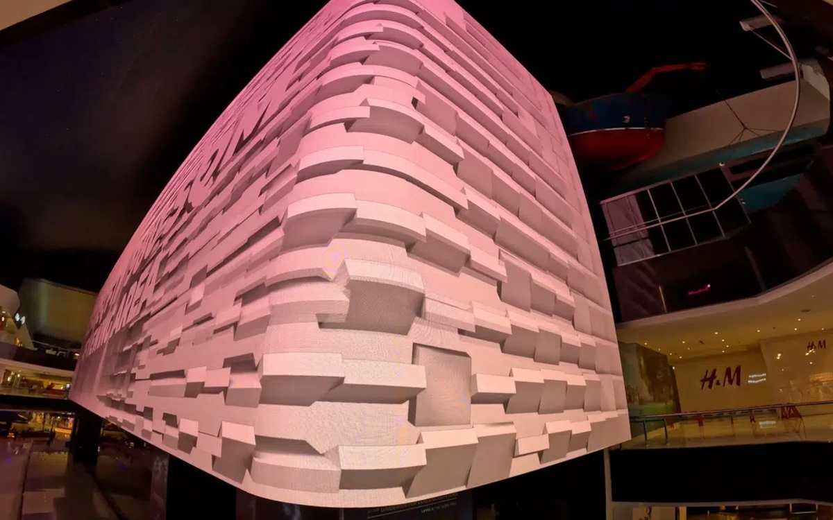 DooH: New Record – Largest Indoor Screen | invidis