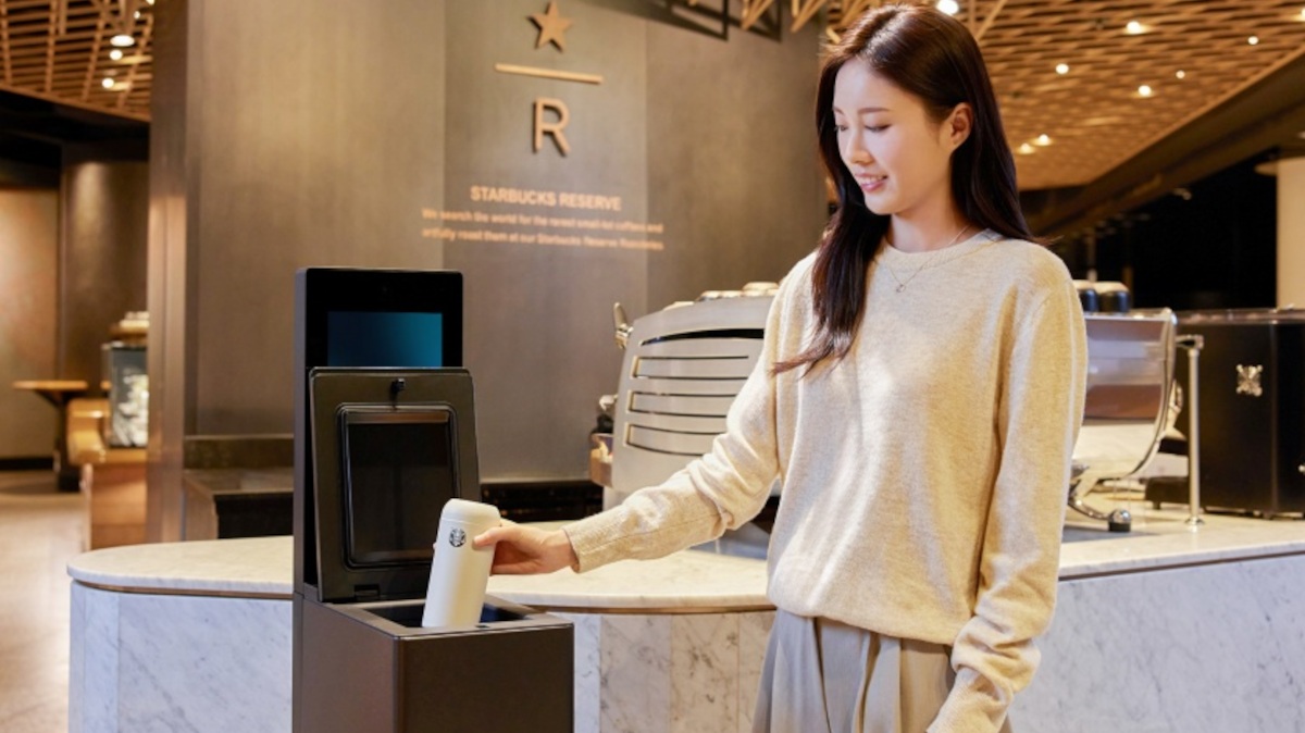 Starbucks: Reusable and Clean | invidis