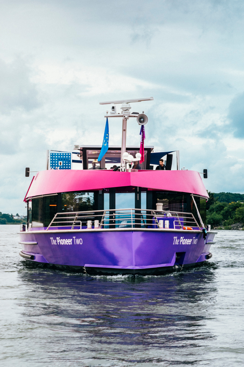 Pioneer Two: Digital Signage from Bow to Stern | invidis