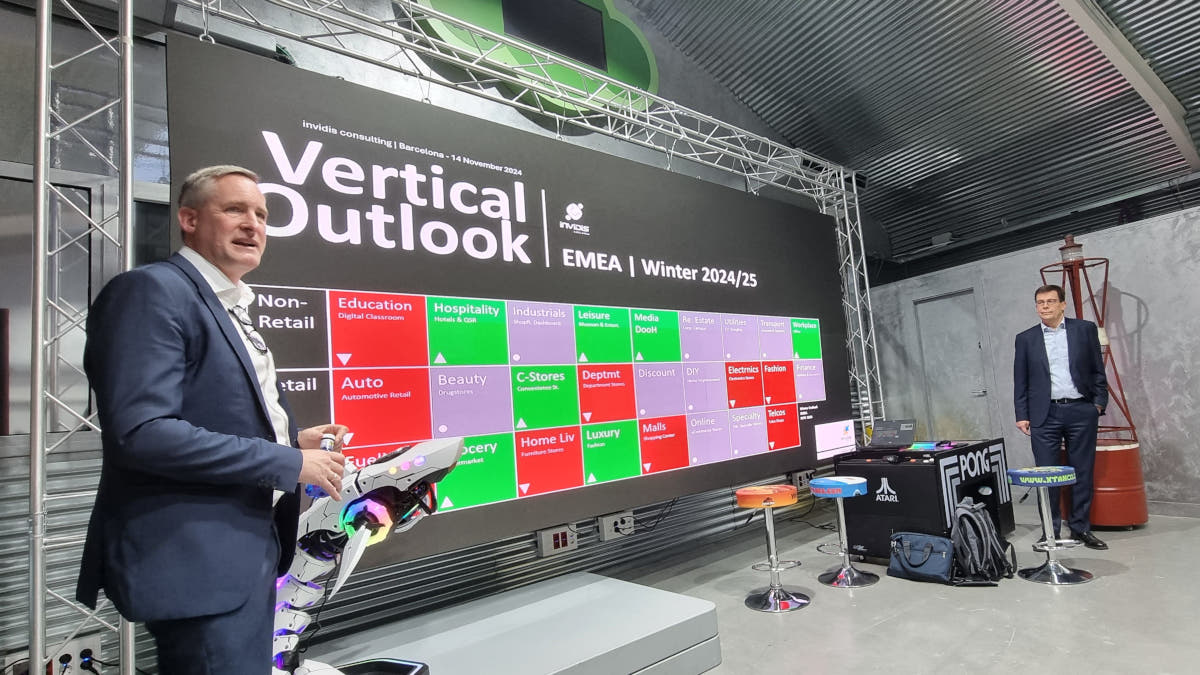 invidis Executive Lounge: Digital Signage Leaders in Barcelona | invidis