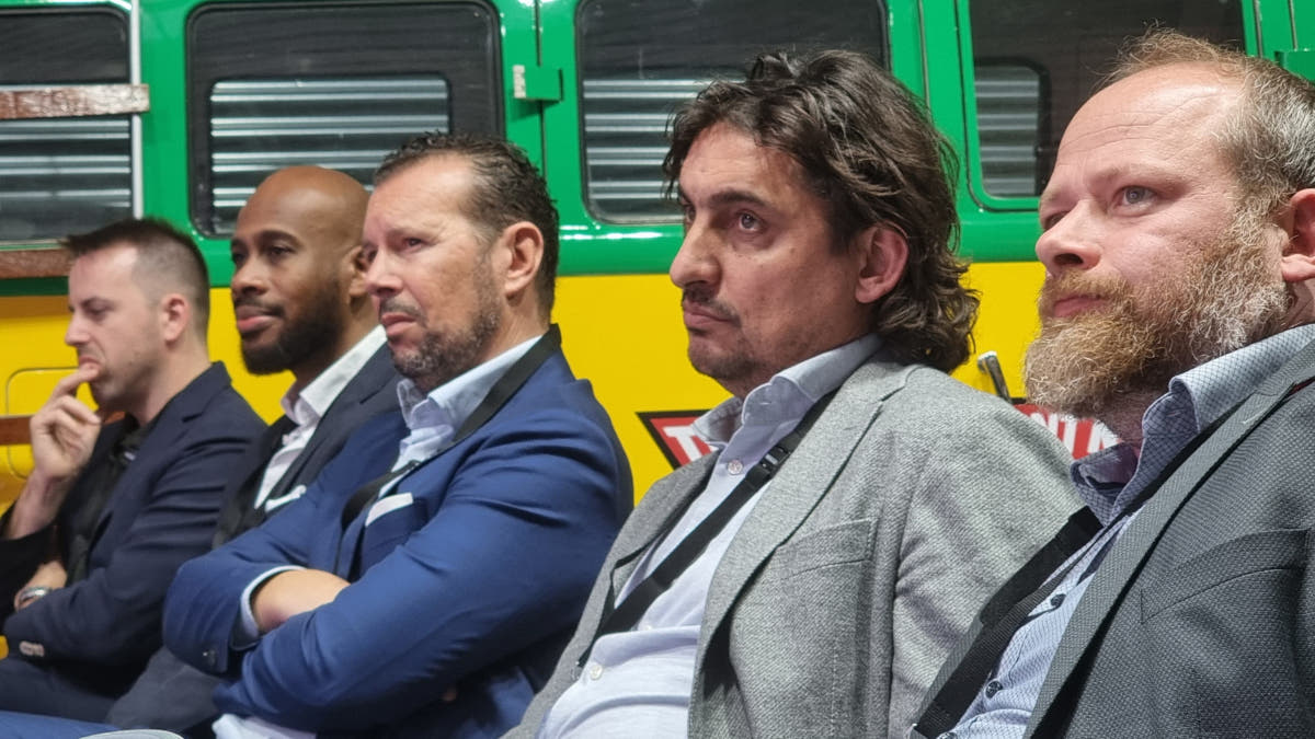 invidis Executive Lounge: Digital Signage Leaders in Barcelona | invidis