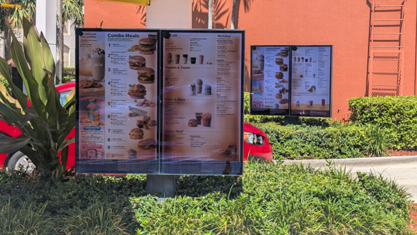 Heat: Burn Baby Burn – Shadow-less Signage | invidis
